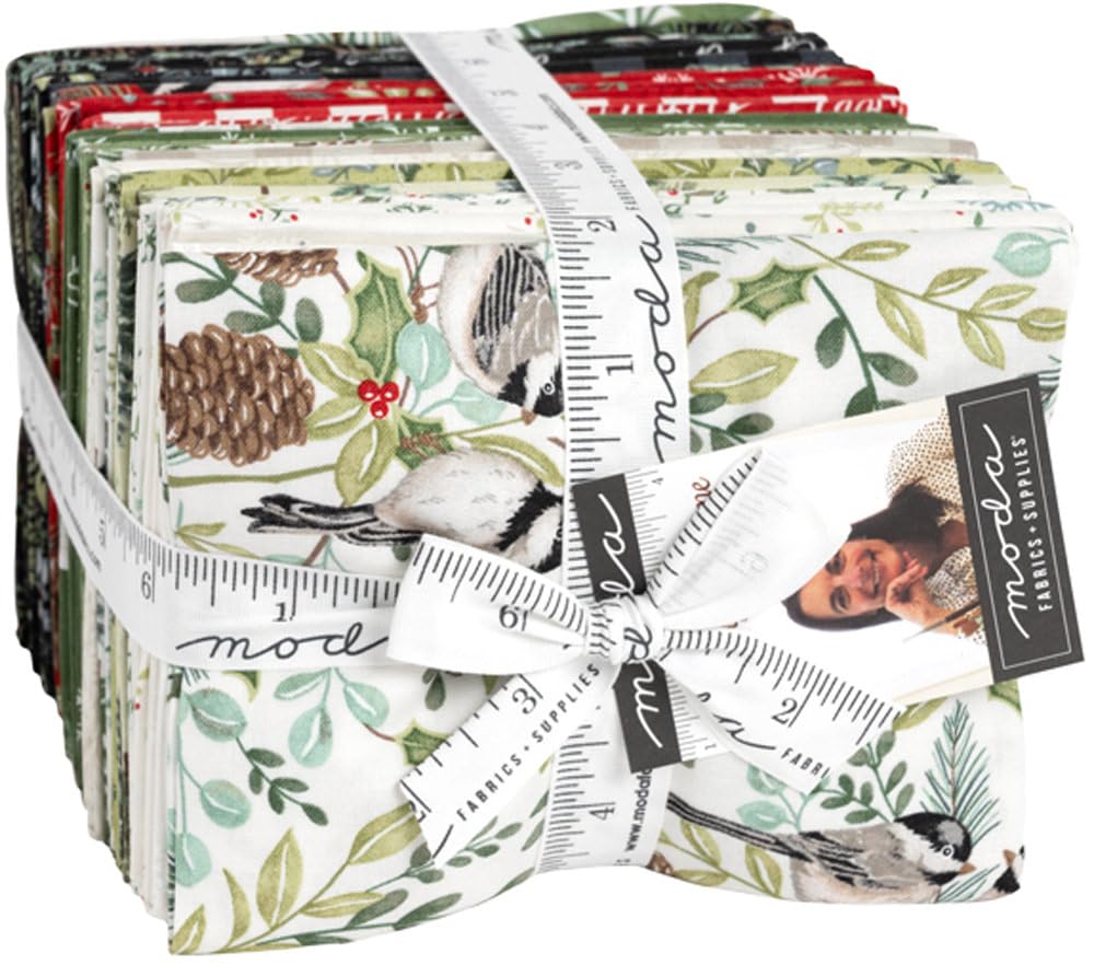 Deb Strain Holidays at Home 32 Fat Quarters 1 Panel Moda Fabrics 56070AB