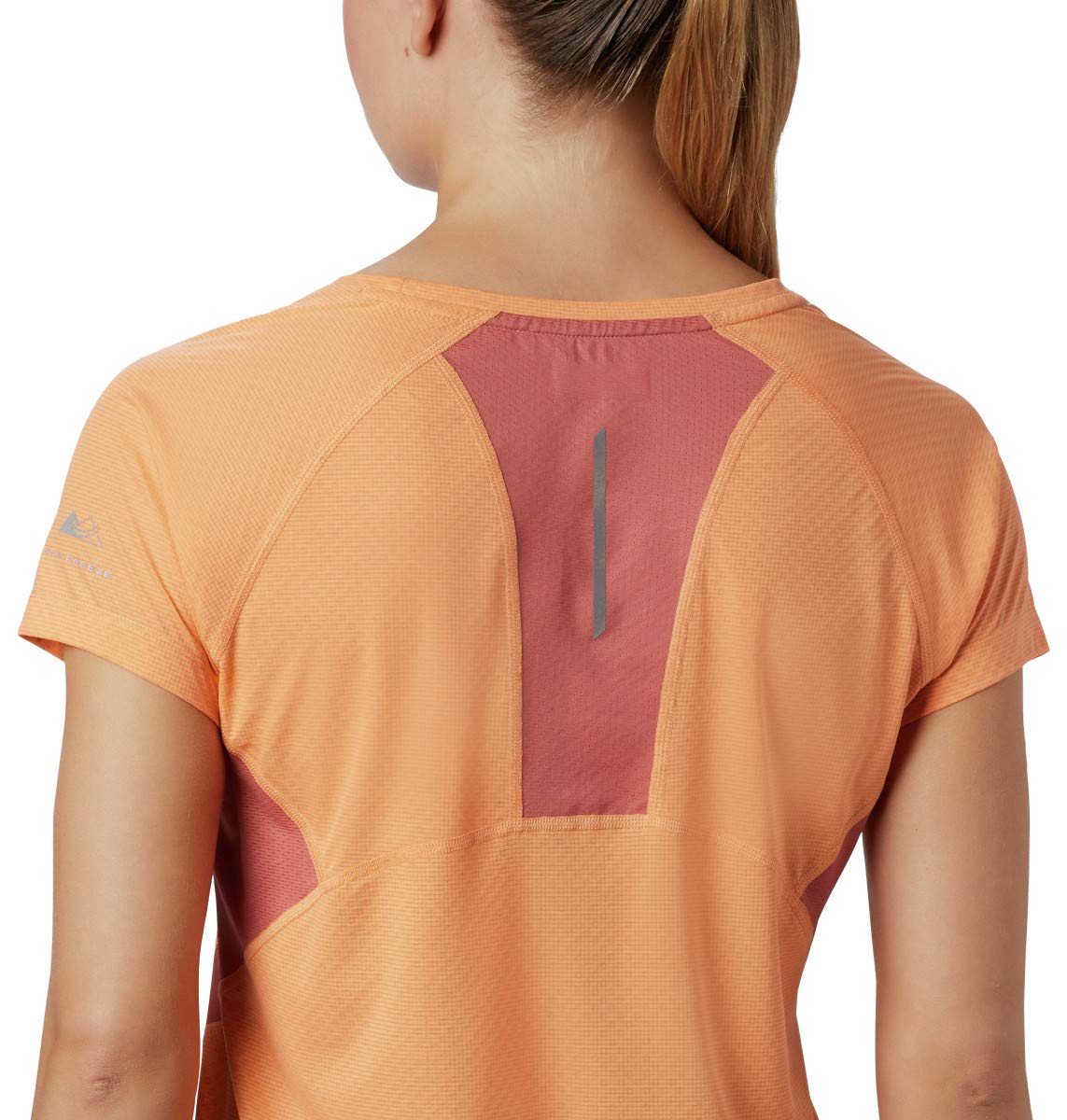 Columbia Women's Titan Ultra II Short Sleeve, Bright Nectar/Dark Coral, Medium