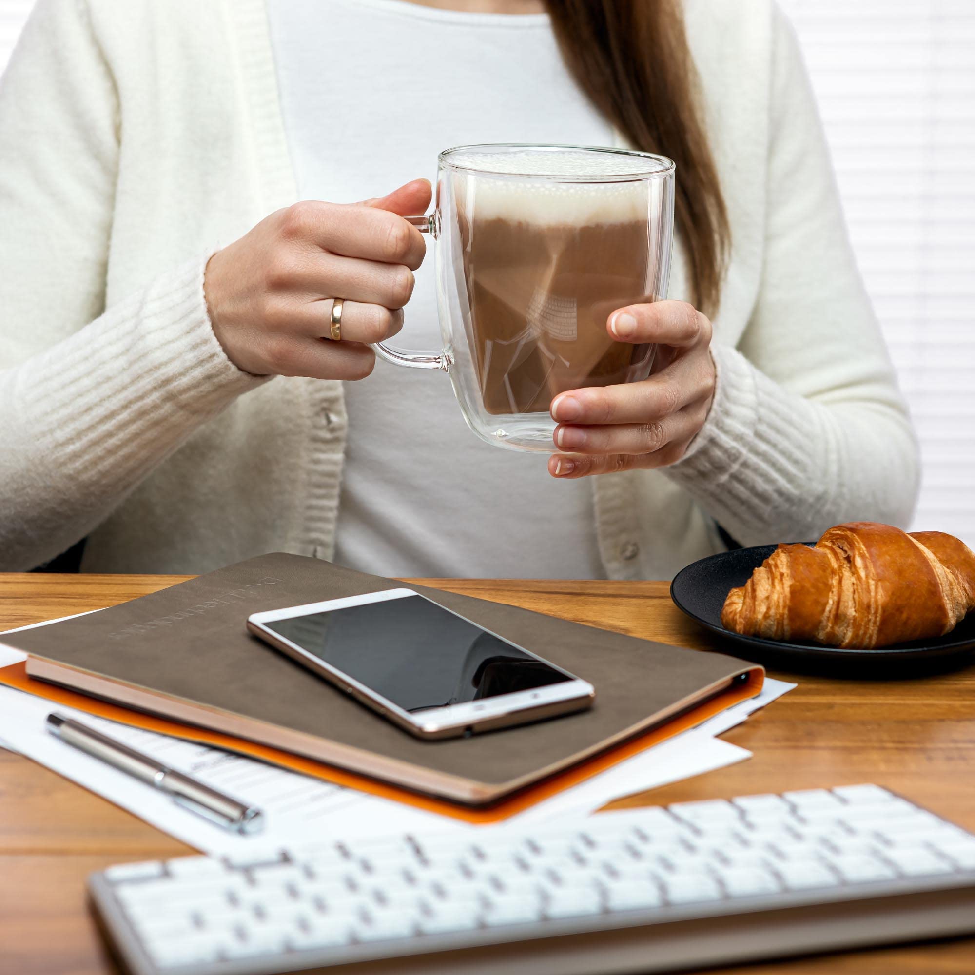 Double Wall Glass Coffee Mugs 16 oz - Large Clear Set of 2 - Patent Pending Geometric Modern Novelty Design - Insulated & Double Walled Glass Coffee Mugs. Ideal for Latte & Cappuccino