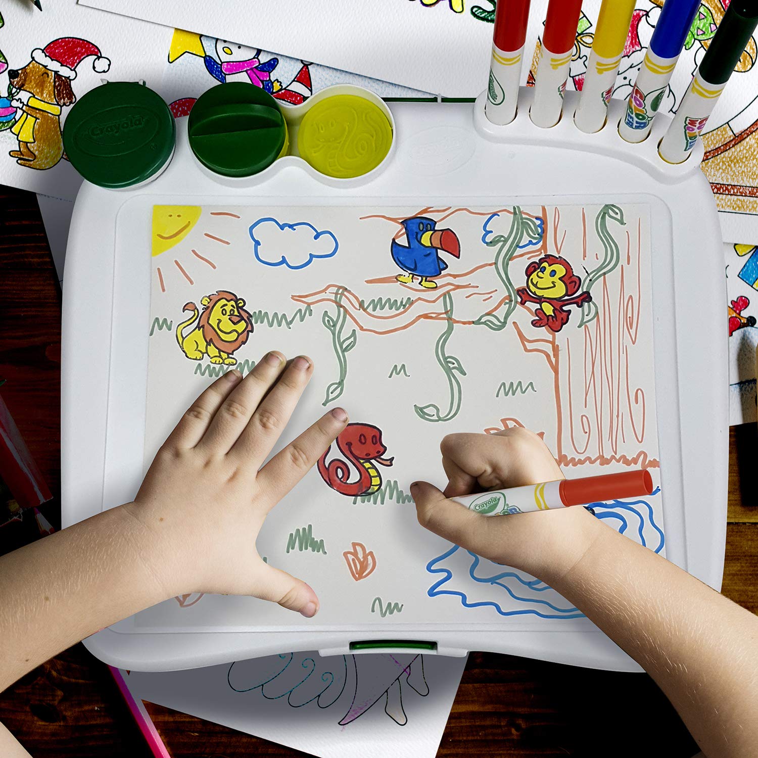 Crayola Color Wonder Mess Free Art Desk with Stamps, 20+ Pieces, Kids Toys