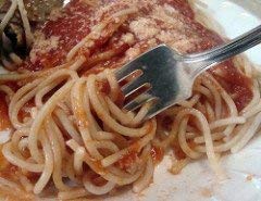 Complete Meal Kit - Kraft Foods Classics Tangy Italian Spaghetti, 8.0 Ounce & Hunts Tomato Paste 6 Ounce bundle (Pack of 2)