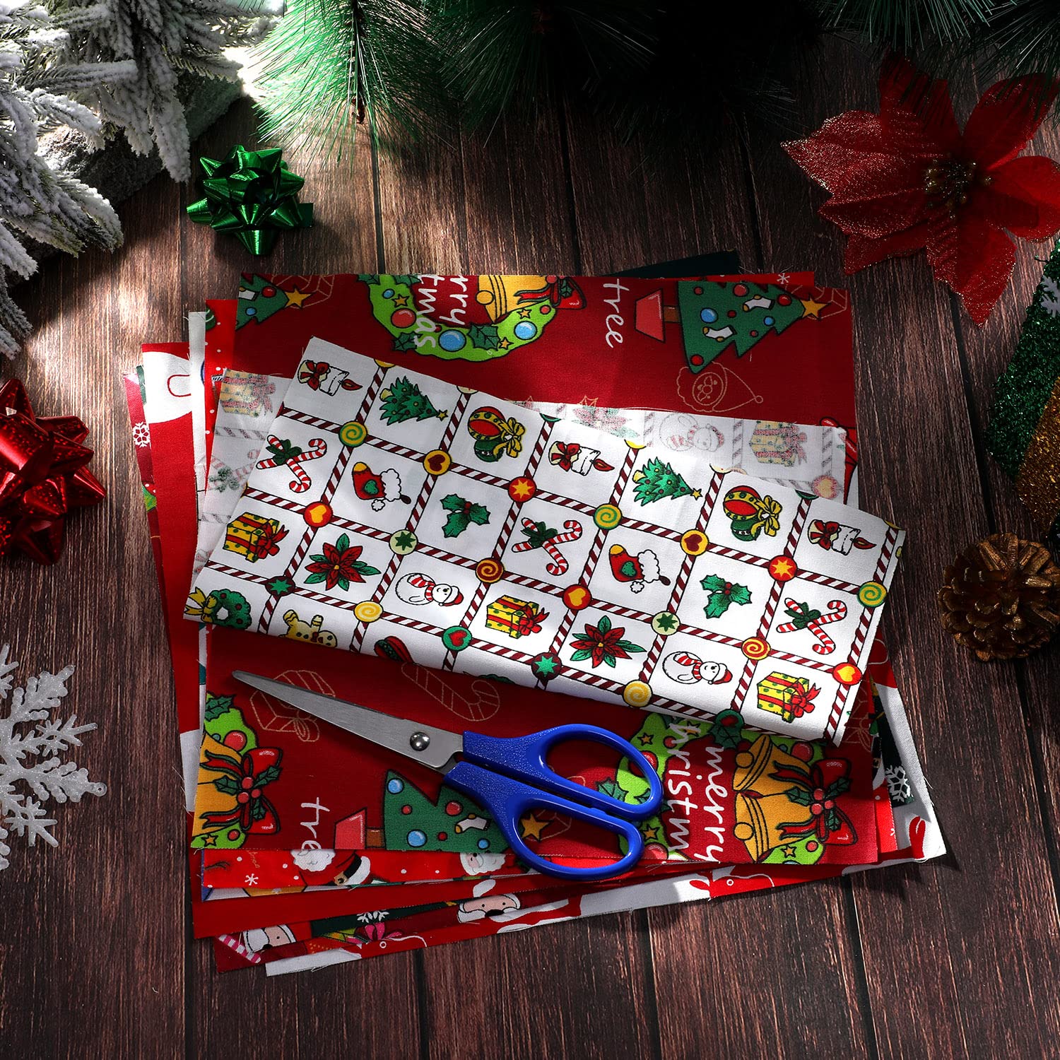 Tatuo 30 Pieces Christmas Cotton Fabric Square 10 x 10 Inch Printed Precut Floral Fabric Bundle Patchwork Fabric Scrap Christmas Material for Christmas DIY Craft Sewing Quilting