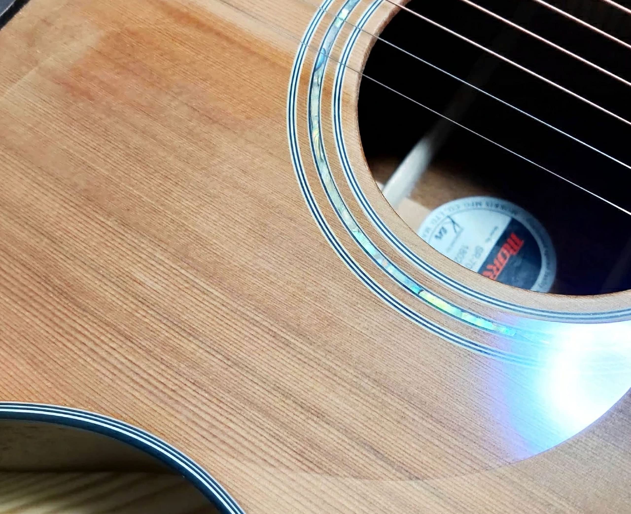 Transparent Acoustic Guitar Pickguards, PVC Droplets Self-adhesive, 41” Pick Guard Protects Your Guitar Surface (Water Drop)