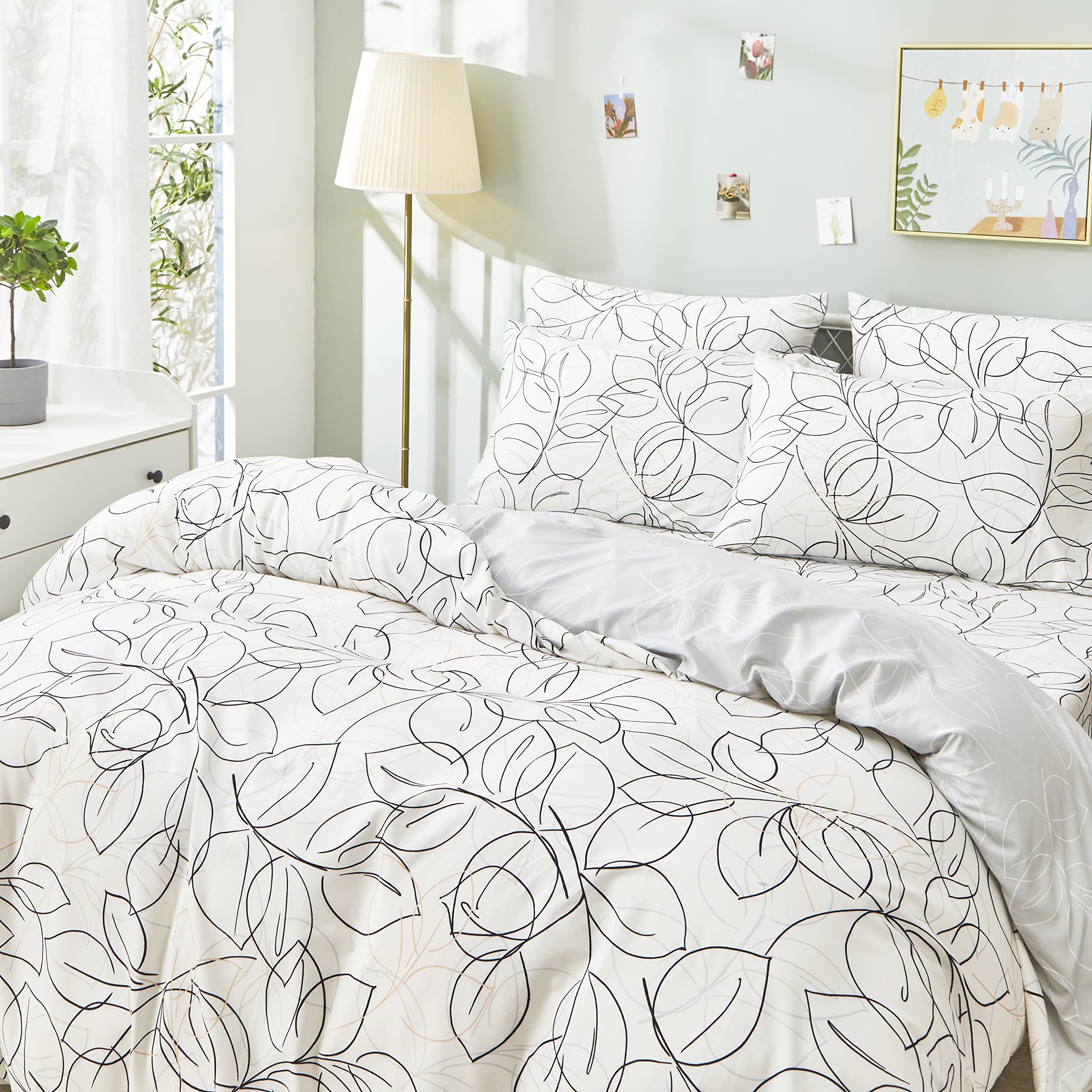 Tache Modern Abstract Floral Leaf Minimalist Line Art White Black Grey Gold Duvet Cover, King