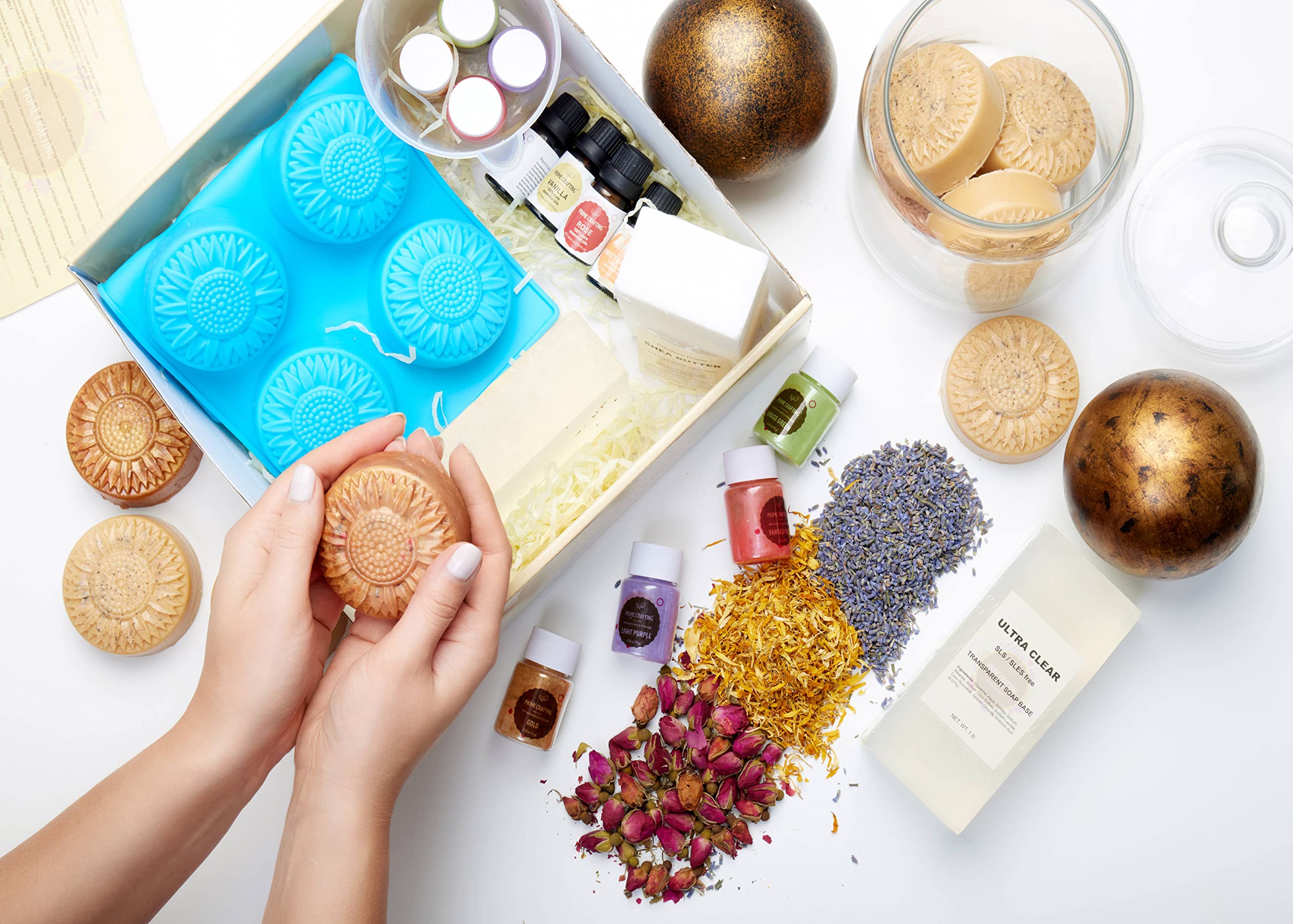 DIY Soap Making Kit - Soap Making Supplies with 1lb Shea Butter Soap Base & 1lb Ultra Clear Soap Base, 4 Mica Powders & 4 Essential Oils β 1 Silicone Soap Mold with Spatula & Dried Flowers
