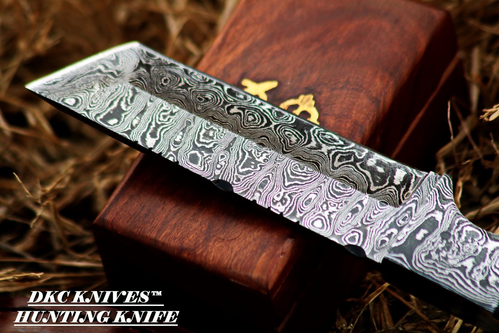 DKC-524-DS Tanto Sky Damascus Hunting Knife 10" Long 10 oz Black Handle 5" Blade