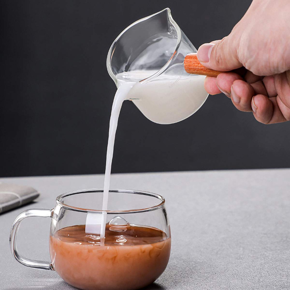 Dadamong 2-Pack Espresso Shot Glass 2.5-Ounce (75ML), Double Spouts Measuring Cup Triple Pitcher Mini Milk Cup with Wood Handle Glass Creamer for Coffee Tea Milk or Maple Syrup Serving