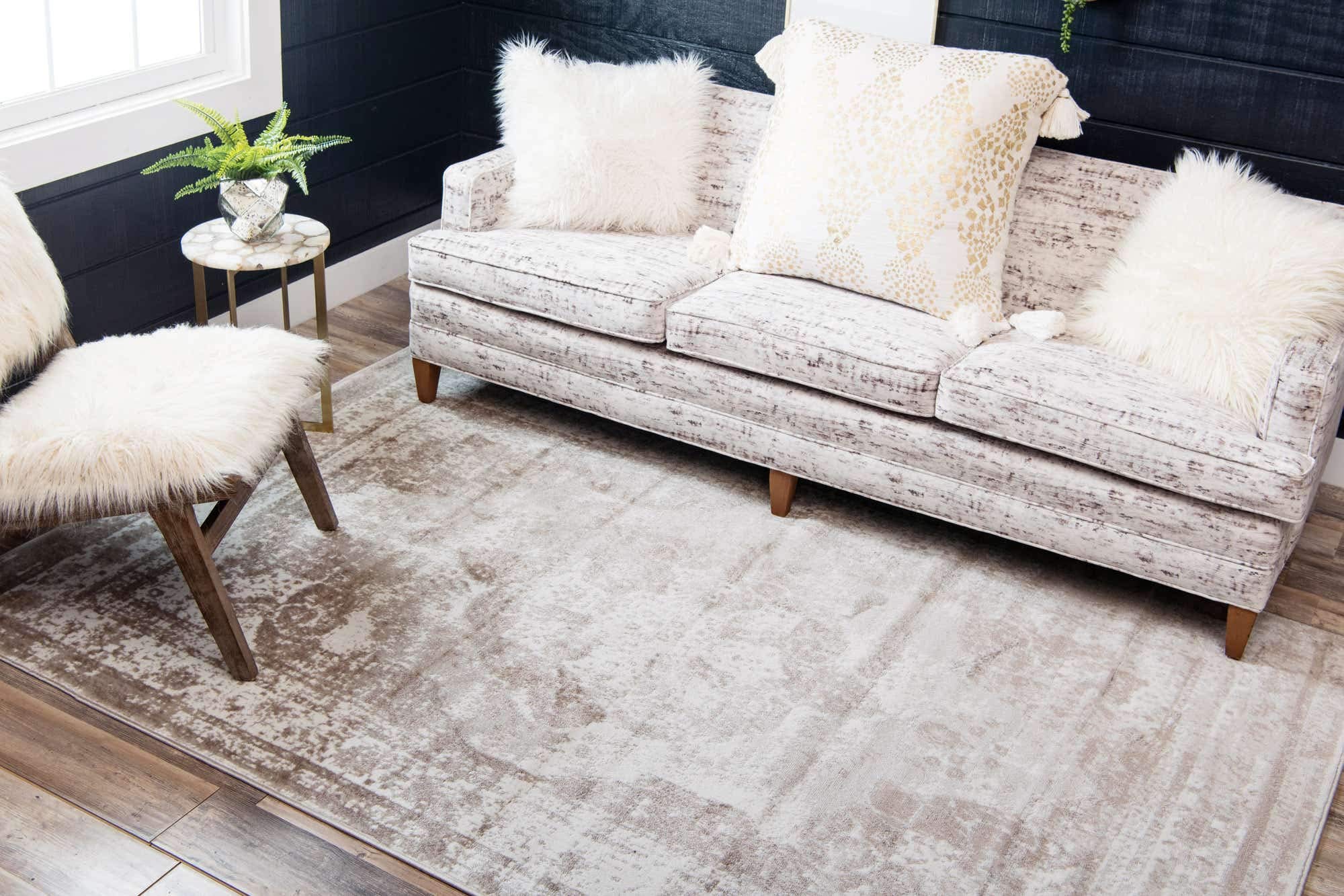 Unique Loom Sofia Collection Area Rug - Salle Garnier (5' 3" x 8' Rectangle, Beige/ Ivory)