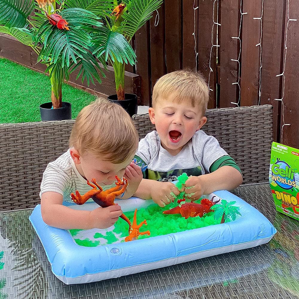 Zimpli Kids Gelli Adventures Dino Pack, 5 Use, 8 x Dinosaur Figures, Inflatable Tray, Imaginative Prehistoric Dinosaur Playset, Educational Science Kit for Boys and Girls, Children's Role Play Toy