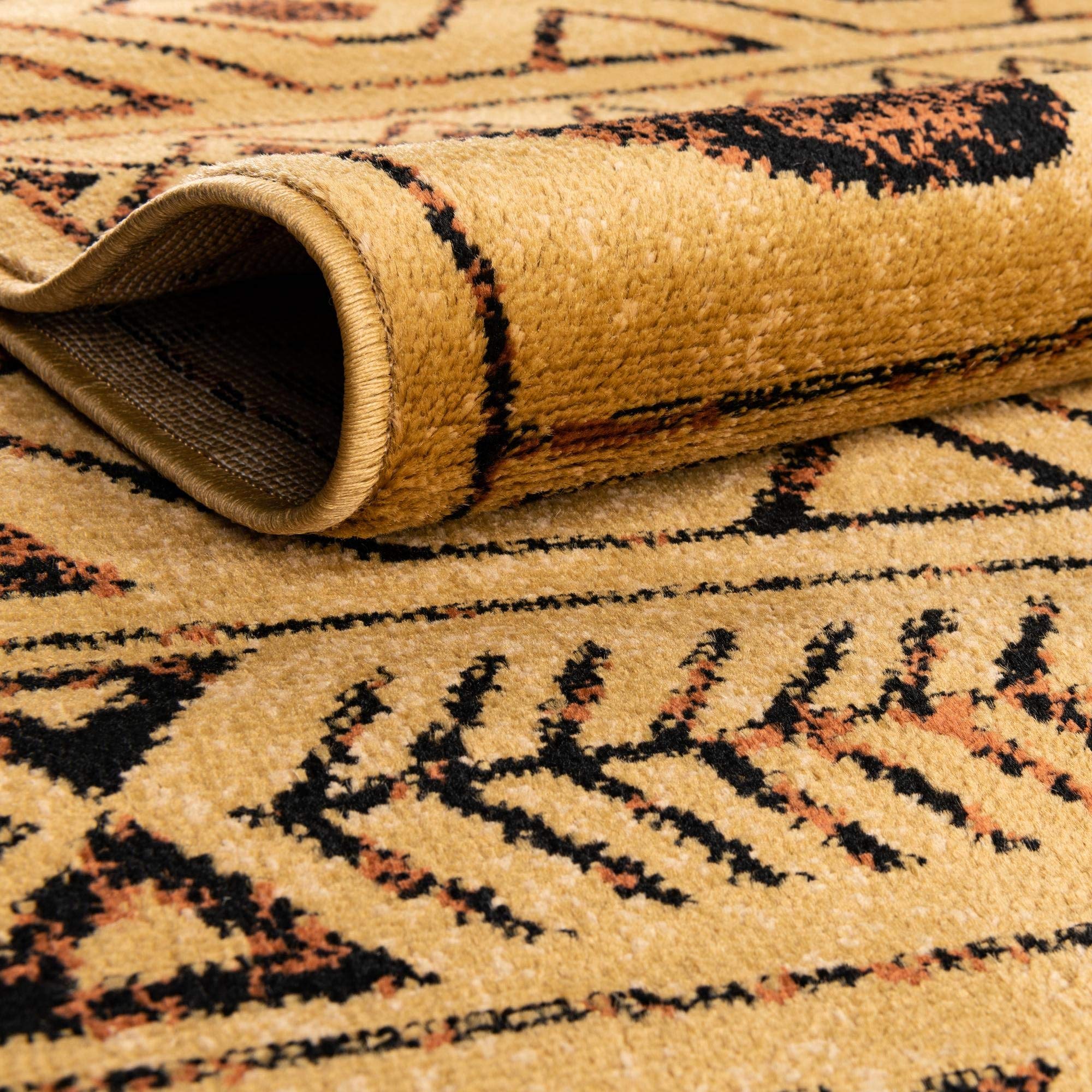 Rugs.com Pioneer Collection Rug β 4 Ft Round Cedar Medium-Pile Rug Perfect for Kitchens, Dining Rooms