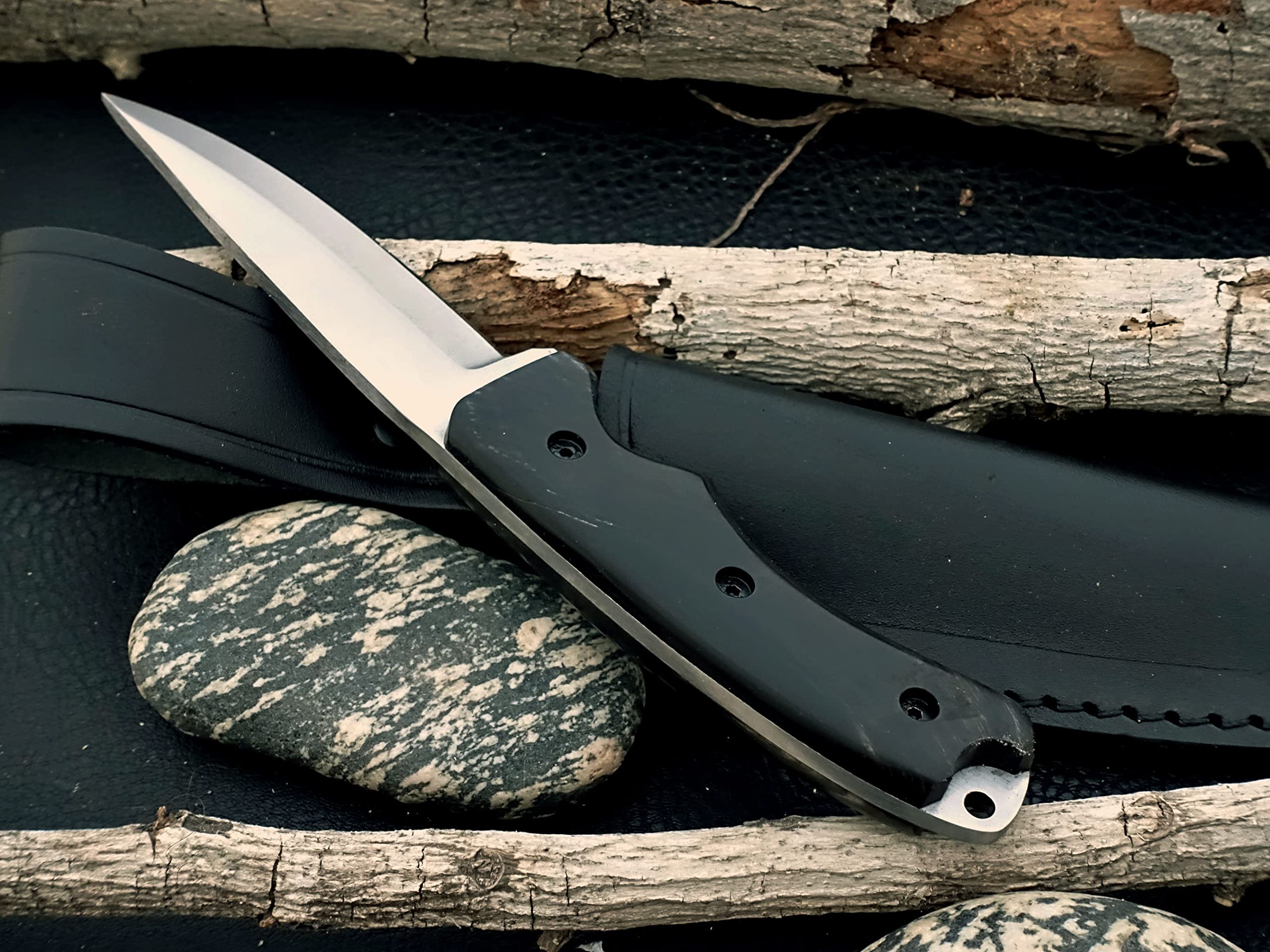 D2 Hunting Knife Skinner knife Fixed Blade Knife 8 1/2'' Overall Buffalos Horn Handle with Cow Hide Leather Sheath BW-4149