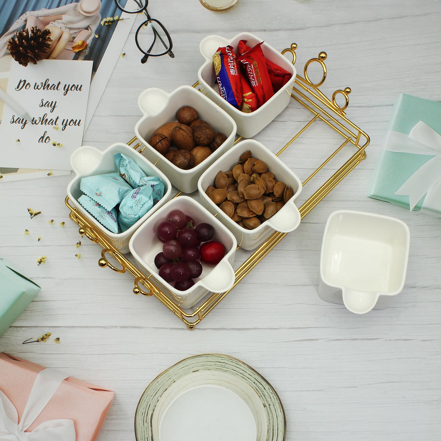 Creativity Home Ceramic With Handle Bowl Metal Tray, 6 Removable dip bowls are used for appetizers, potato chips, fruits, candies, and condiments,birthday parties Holiday, White 6- grid