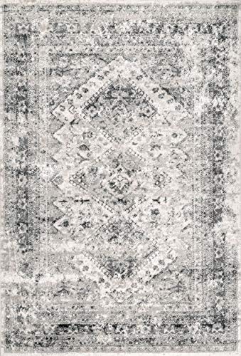 nuLOOM Madisson Vintage Faded Medallion Area Rug, 5x8, Silver