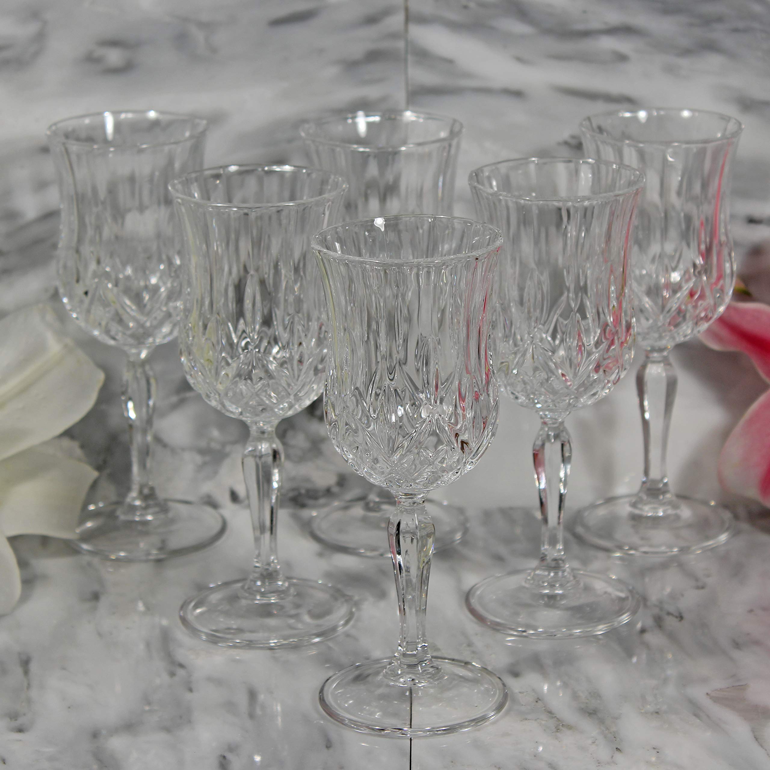 Lorren Home Trends Opera Red Wine Glass, Set of 6