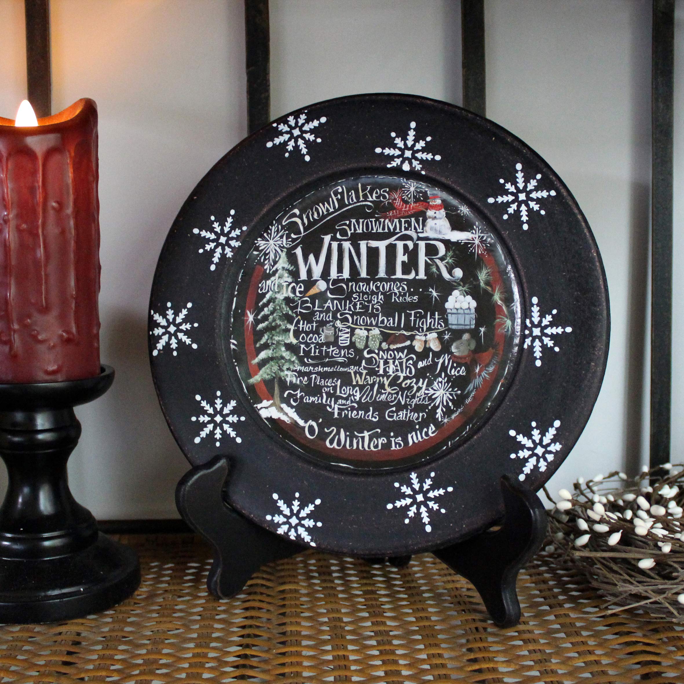 CVHOMEDECO. Winter Decorative Plate Primitives Distressed Round Christmas Display Wooden Plate Home Décor Art, 9-3/4 Inch
