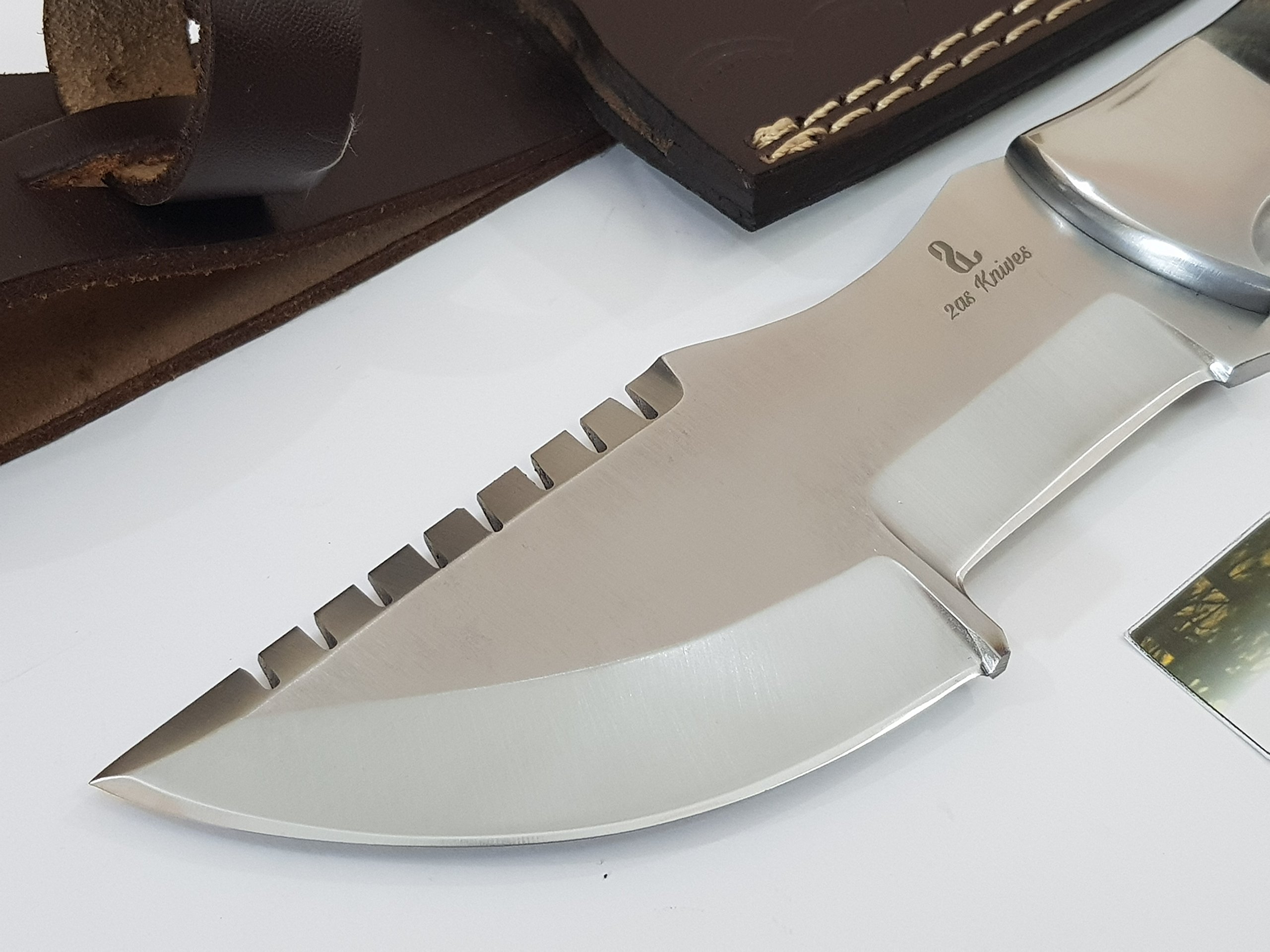 Custom Handmade D2 Steel Hunting Tracker,- Sword/Chef Kitchen Knife/Dagger/Full Tang/Bowie/Axe/Kukri/Knives Accessories/Survival/Hunting/Skinner/Tracker