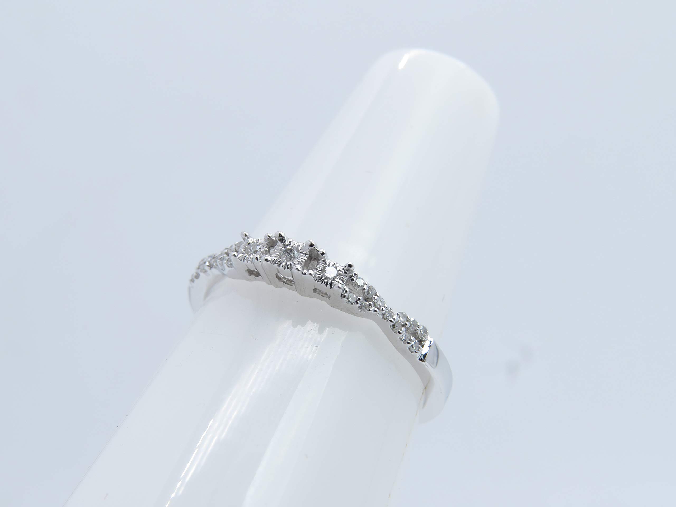 Dazzlingrock Collection 0.10 Carat (Cttw) 10k Round Diamond Women Crossover Swirl 3 Stone Engagement Ring 1/10 CT, White Gold, Size 7.5
