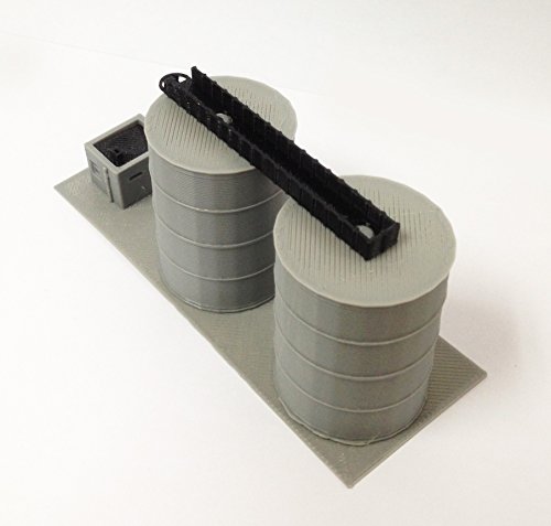 Outland Models Train Railway Scenery Gas/Fuel Standing Tank Set N Scale 1:160