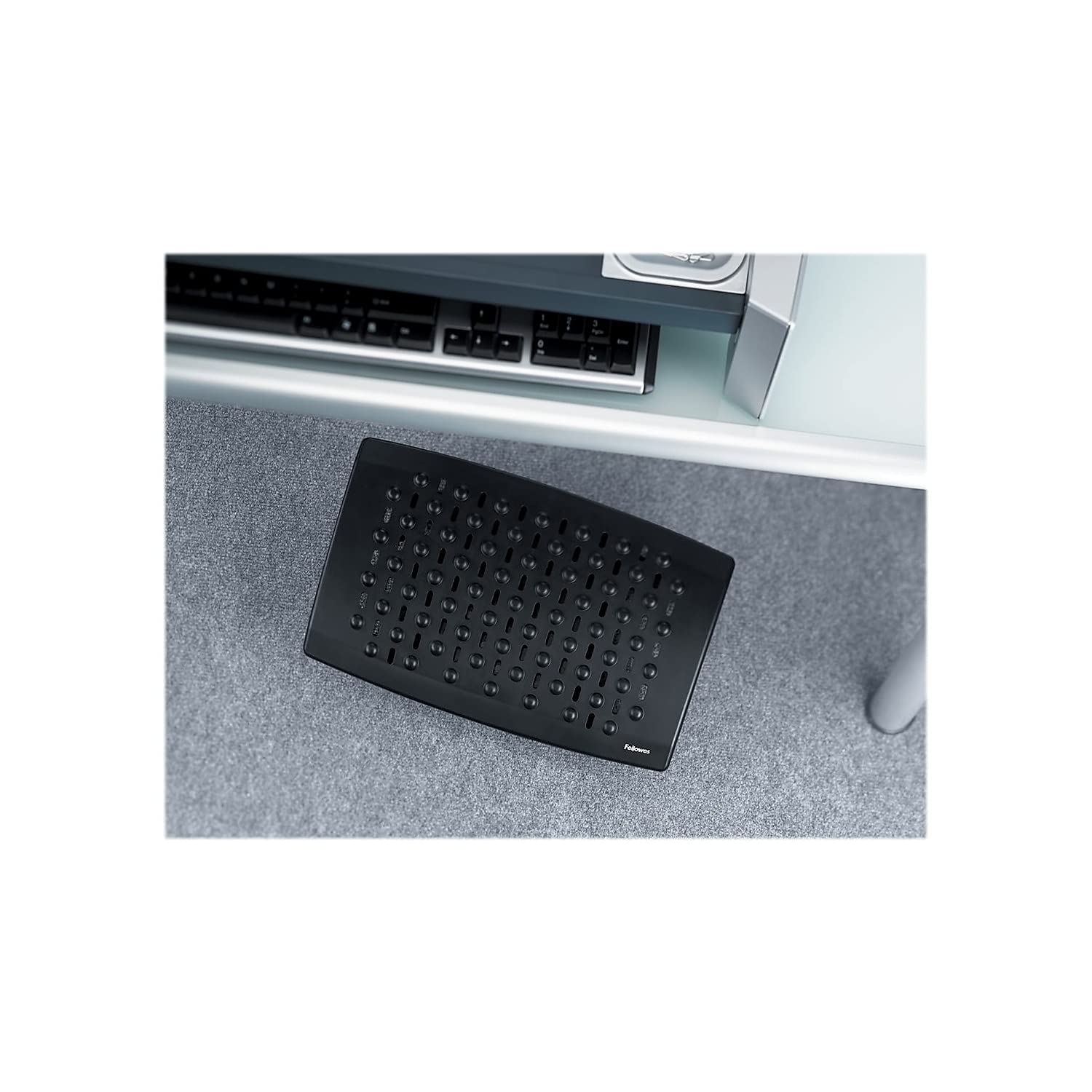 Fellowes 8030901 Footrest, Climate Control, 16-1/2-Inch x10-Inch x5-1/2-Inch , Black