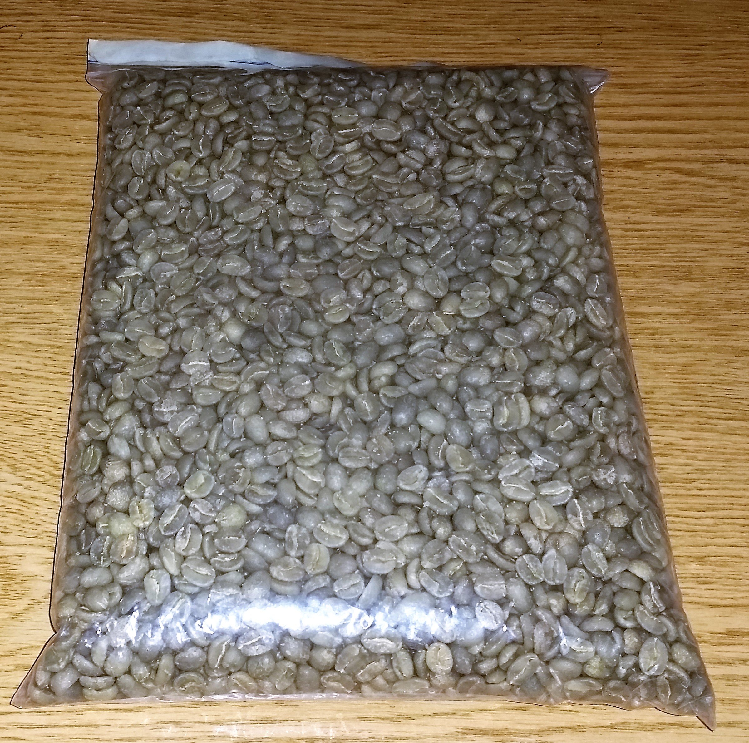 Coffee Single Origin Colombian Unroasted Coffee Beans Farm Los Pirineos (20 Lb)
