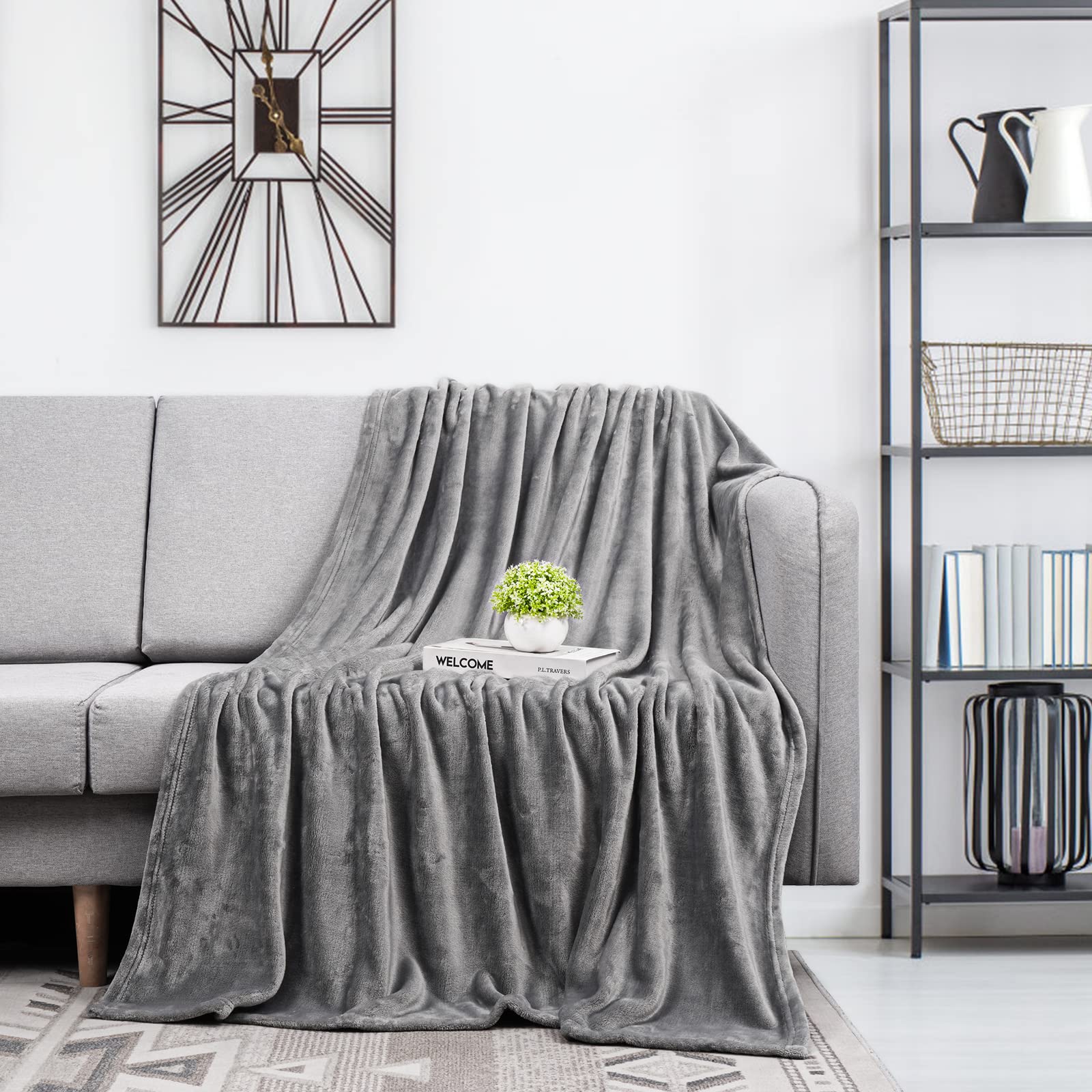 Dekoresyon Fleece Throw Blanket, Plush Fuzzy Bed Blanket Super Soft Lightweight Flannel Blankets for Couch Bed Sofa, (Grey, 50x60 Inches)