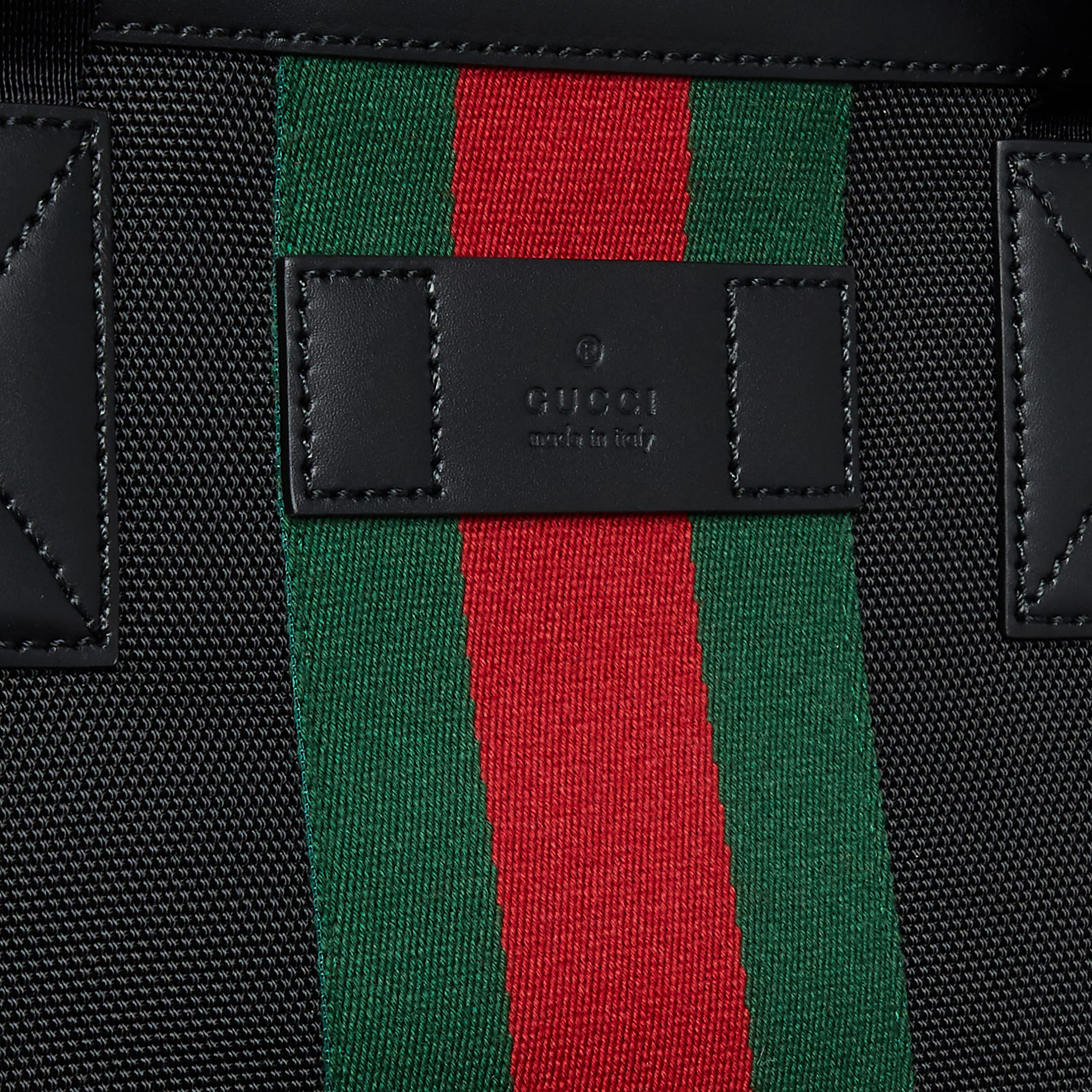 GUCCI(グッチ) Contemporary, Black (Black 19-3911tcx)