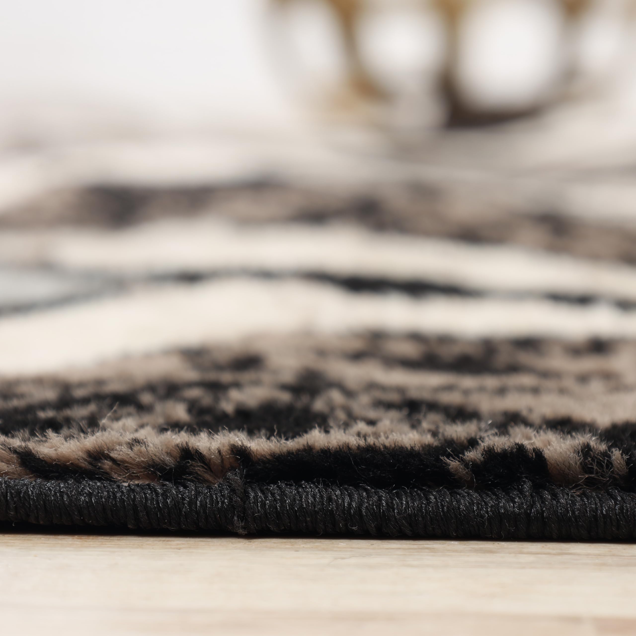 Superior Indoor Large Area Rug, Jute Backed, Perfect for Living/Dining Room, Bedroom, Office, Kitchen, Entryway, Modern Geometric Trellis Floor Decor, Viking Collection, 8' x 10', Chocolate