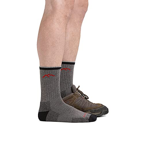 Darn Tough Coolmax Micro Crew Cushion Socks - Men's (Olive, Large)