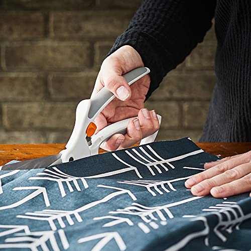 Fiskars Softgrip All-Purpose Scissors, Easy Action, Length: 26 cm, Stainless Steel Blade/Plastic Handles, White, 1059564