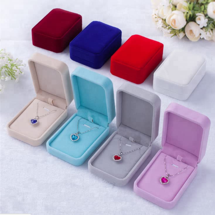 Velvet Jewelry Storage Box, Pendant gift Box, Necklace Storage Display Case, Gift Boxes For Wedding Romantic Proposal Engagement Birthday Anniversary Valentine's Day Christmas Gift (Champagne)