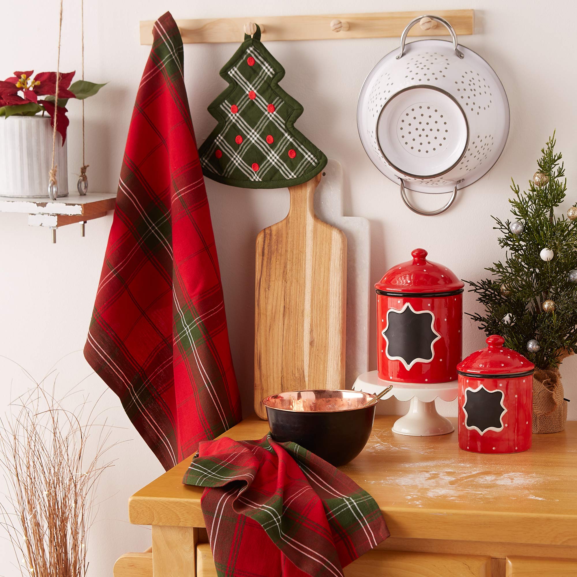 DII Christmas Kitchen Accessories & Décor Gift Set, Pot Holder & Dish Towels, O Christmas Tree, 3 Piece