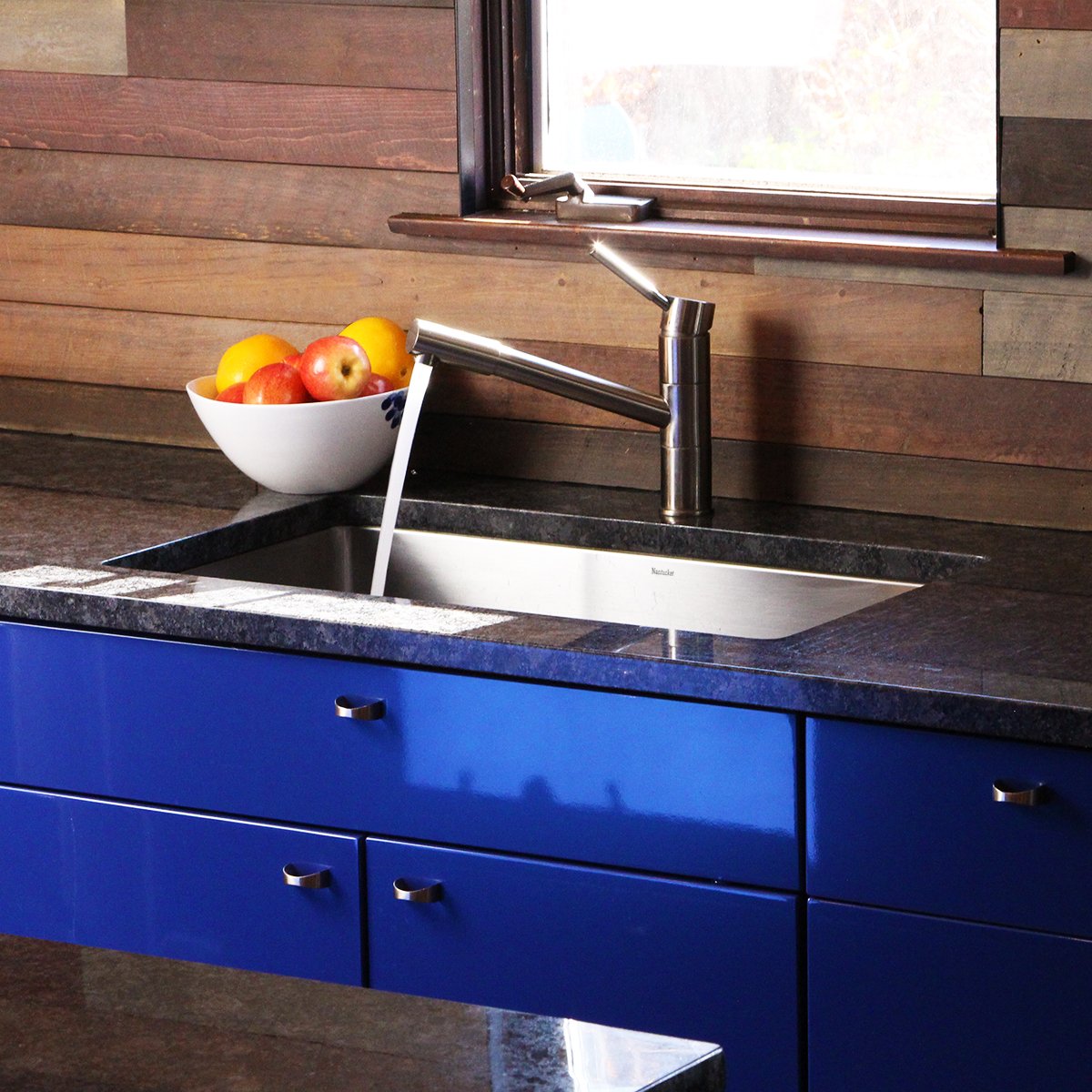 Nantucket Sinks SR3018 30-Inch Small Radius Rectangle Stainless Steel Undermount Kitchen Sink