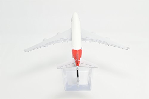TANG DYNASTY(TM) 1:400 16cm B747-400 Qantas Metal Airplane Model Plane Toy Plane Model