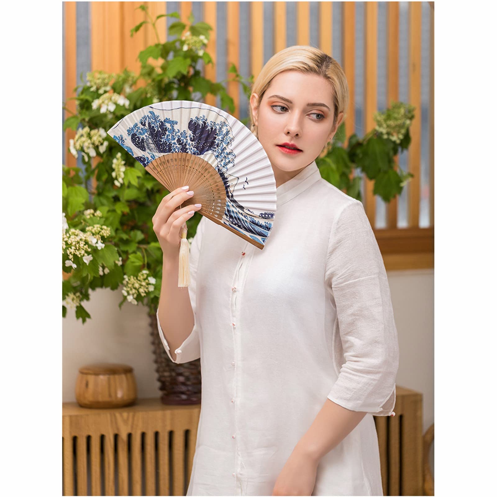 ERTUO Fringed Folding Fan Hand Fan Pocket Fan Retro Bamboo Handle Fan Wedding Summer Party Dancing Cosplay