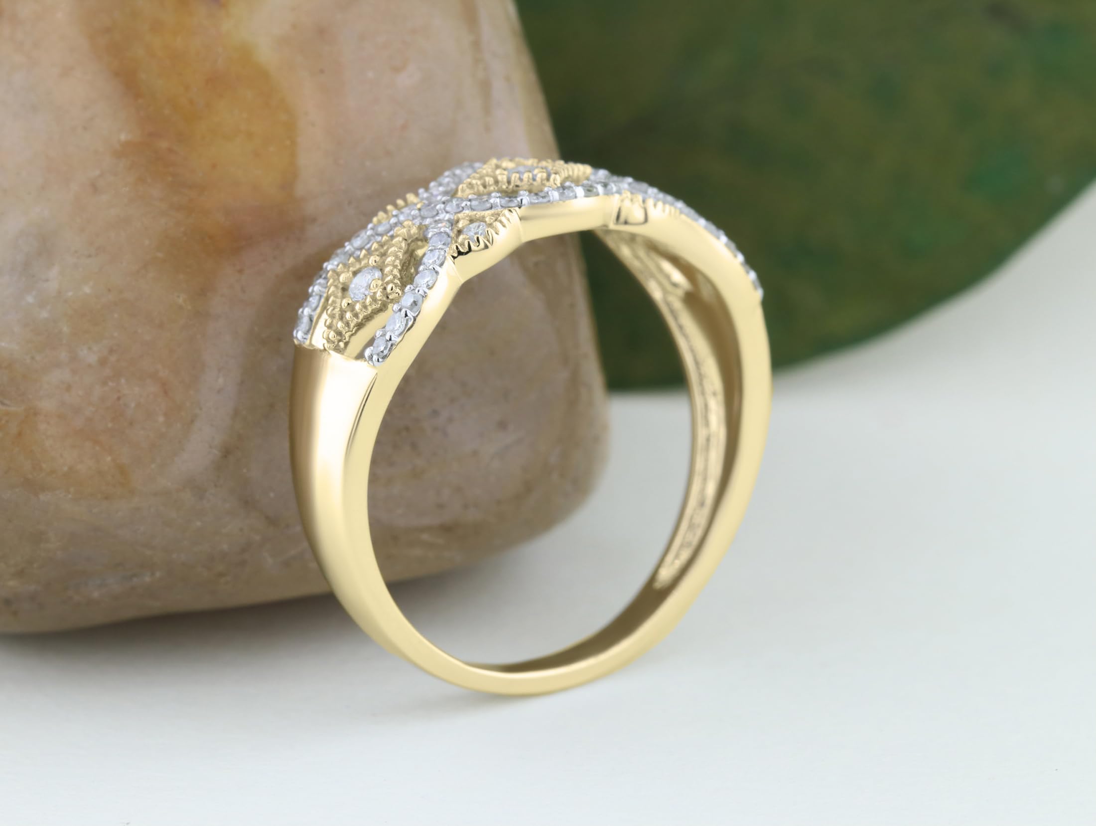 Dazzlingrock Collection 0.33 Carat (ctw) 10K Round Diamond Ladies Vintage Style Wedding Band 1/3 CT, Yellow Gold, Size 7