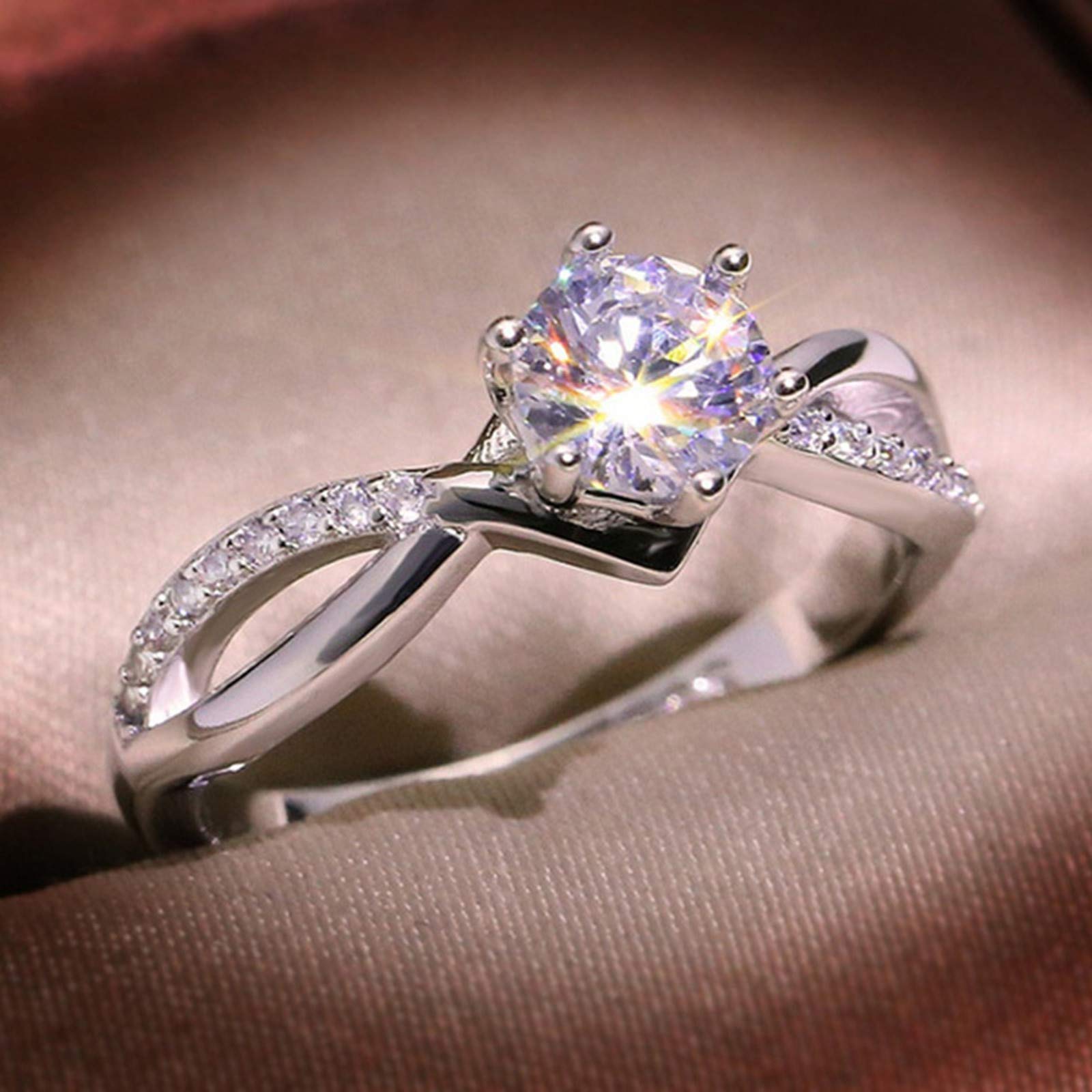 Fashion Diamond Ring for Women Romantic Wedding Band Jewelry