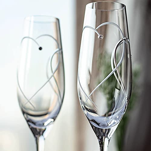 VARLKA Champagne Flutes set of 2, Bride and Groom Wedding Toasting Champagne Glasses with Love Heart Decorated with Real Crystals, Wine Glasses, Wedding Gifts for Couple Engagement gifts