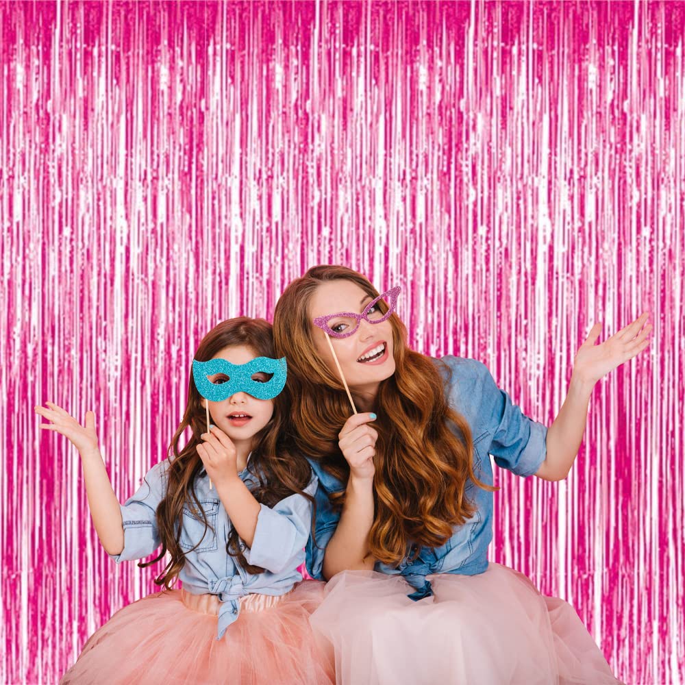 GOER 3.2 ft x 9.8 ft Metallic Tinsel Foil Fringe Curtains Party Photo Backdrop Party Streamers for Galentines Day,Birthday,Graduation,New Year Eve Decorations Wedding Decor (5 Packs,Hot Pink)