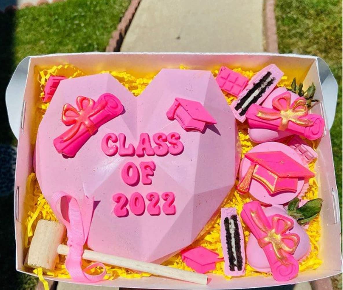 Graduation Mold Graduation Chocolate Candy Molds Graduation Cupcake Toppers Graduation Tassels Chocolate Candy Fondant Mold for Graduation Party Supplies