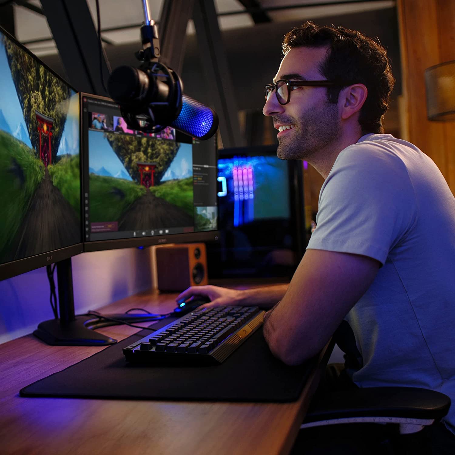 HP OMEN 40L Gaming Desktop GT21 Intel Core i7-12700K, NVIDIA GeForce RTX 3060 Ti 8GB GDDR6, 16GB DDR4 RAM, 512GB SSD Storage, Liquid Cooler, Windows 11 Home