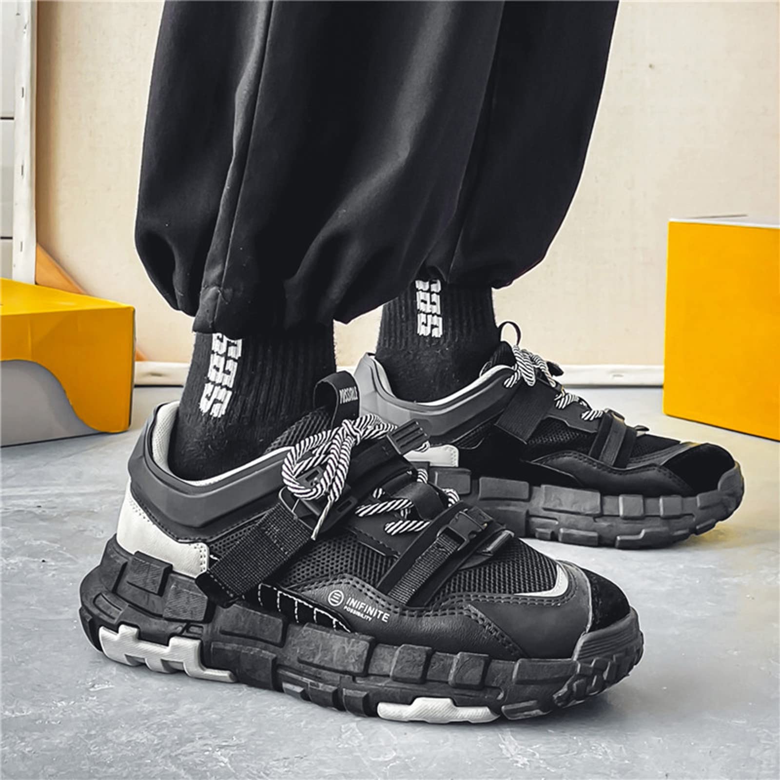 FASDNENDYS Men Low Top Breathable Mesh Casual Sport Shoes Boot Shoes Men Black
