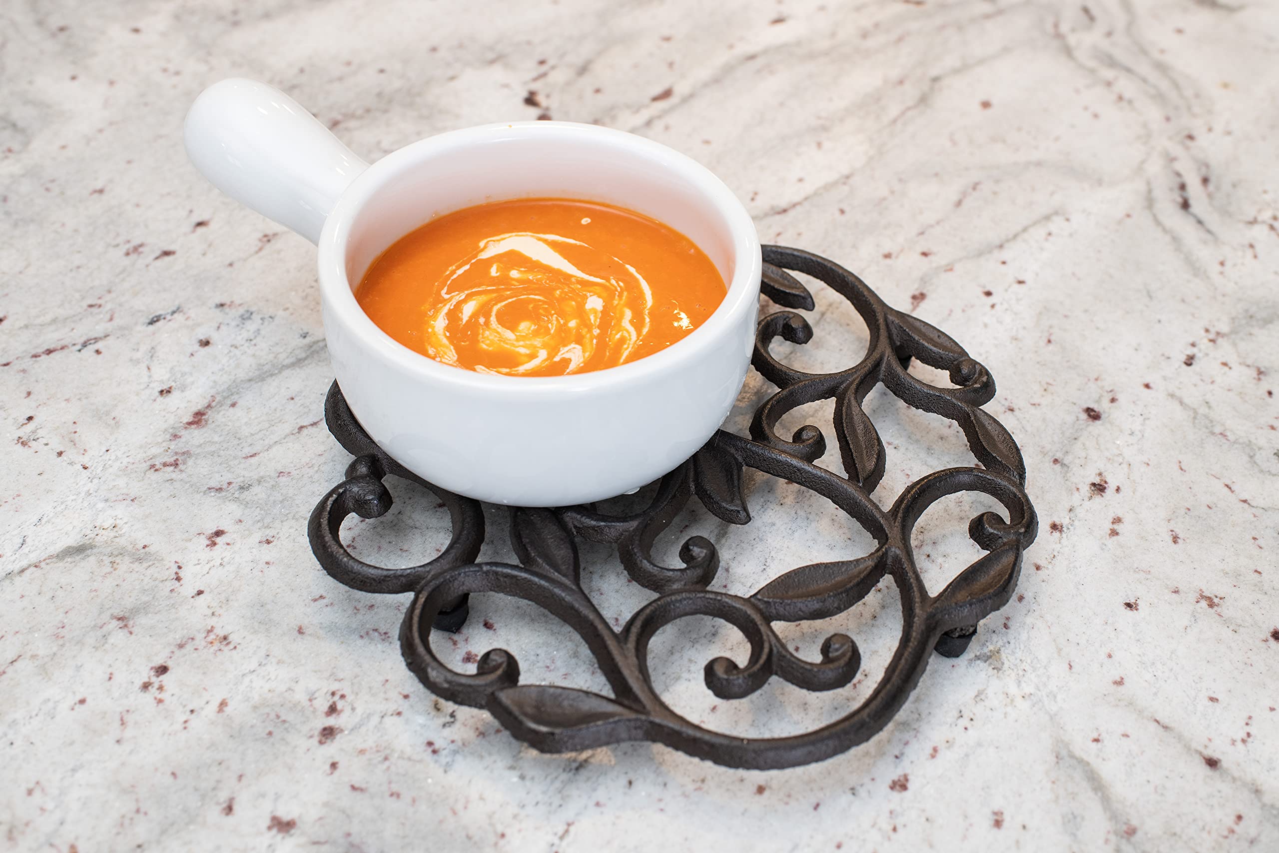 gasaré, Cast Iron Trivet for Hot Dishes, Pots, and Pans, Metal Trivet, Vine Plant Design, Rubber Feet Caps, Ring Hanger, 8 Inches, Brown, 1 Unit