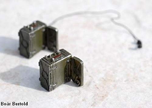 Dnepro Model - Soviet R-105 Field Radio DM3548, 1/35 Scale Model kit