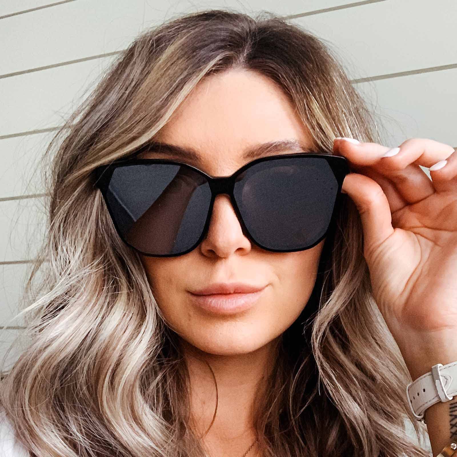 DIFF Gia Designer Oversized Square sunglasses for Women UV400 Protection Protection, Black + Grey