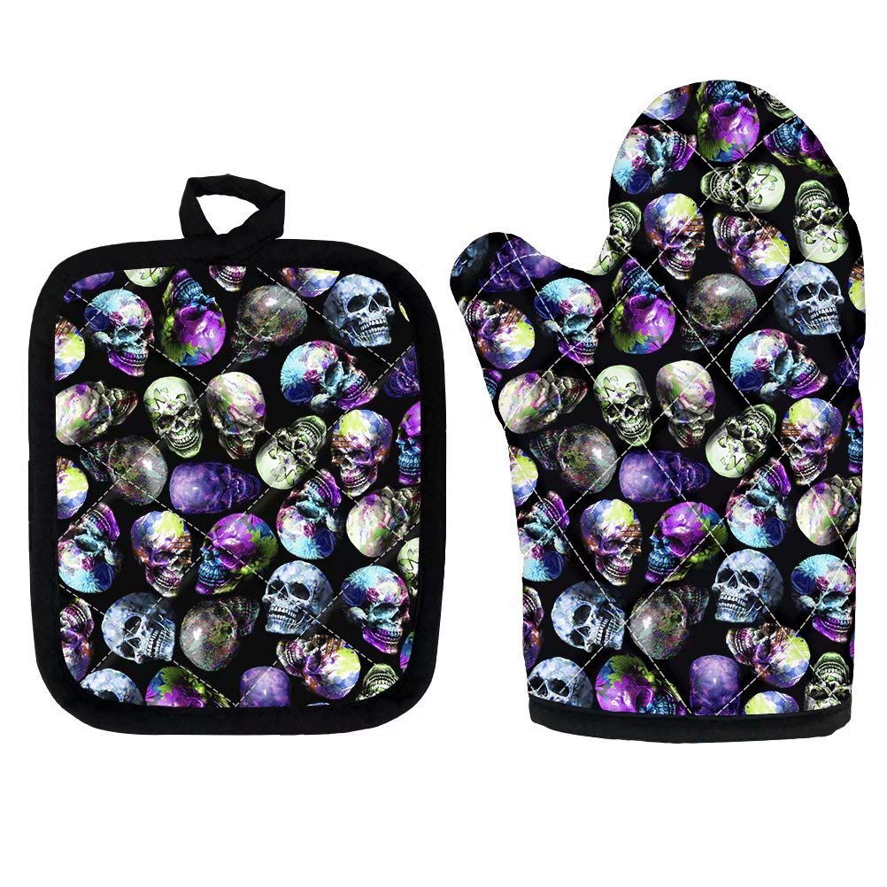 GIFTPUZZ Punk Pile of Skulls Pot Holders and Oven Mitts 2pcs Set Heat Resistant Kitchen Set for Cooking Baking Grilling Barbecue Purple Black