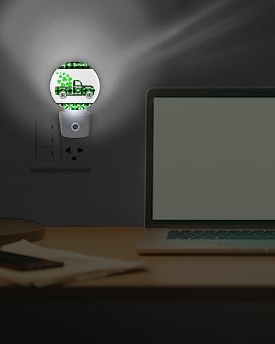 Night Light Plug into Wall, LED Nightlights Happy St. Patrick's Day Lucky Shamrock Green Checkered Truck Small Nightlight Auto Dusk-to-Dawn Sensor Lamp LED Night Lights for Kid's Bedroom, Bathroom