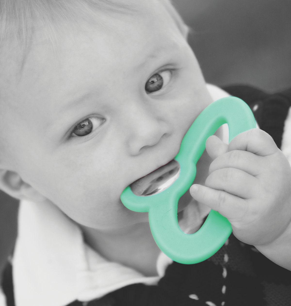 Toofeze Ice Cold Baby Teether Toy – Fast Pain Relief – All Natural Silicone and Stainless – Ages 3 mos+ (Mint Green)