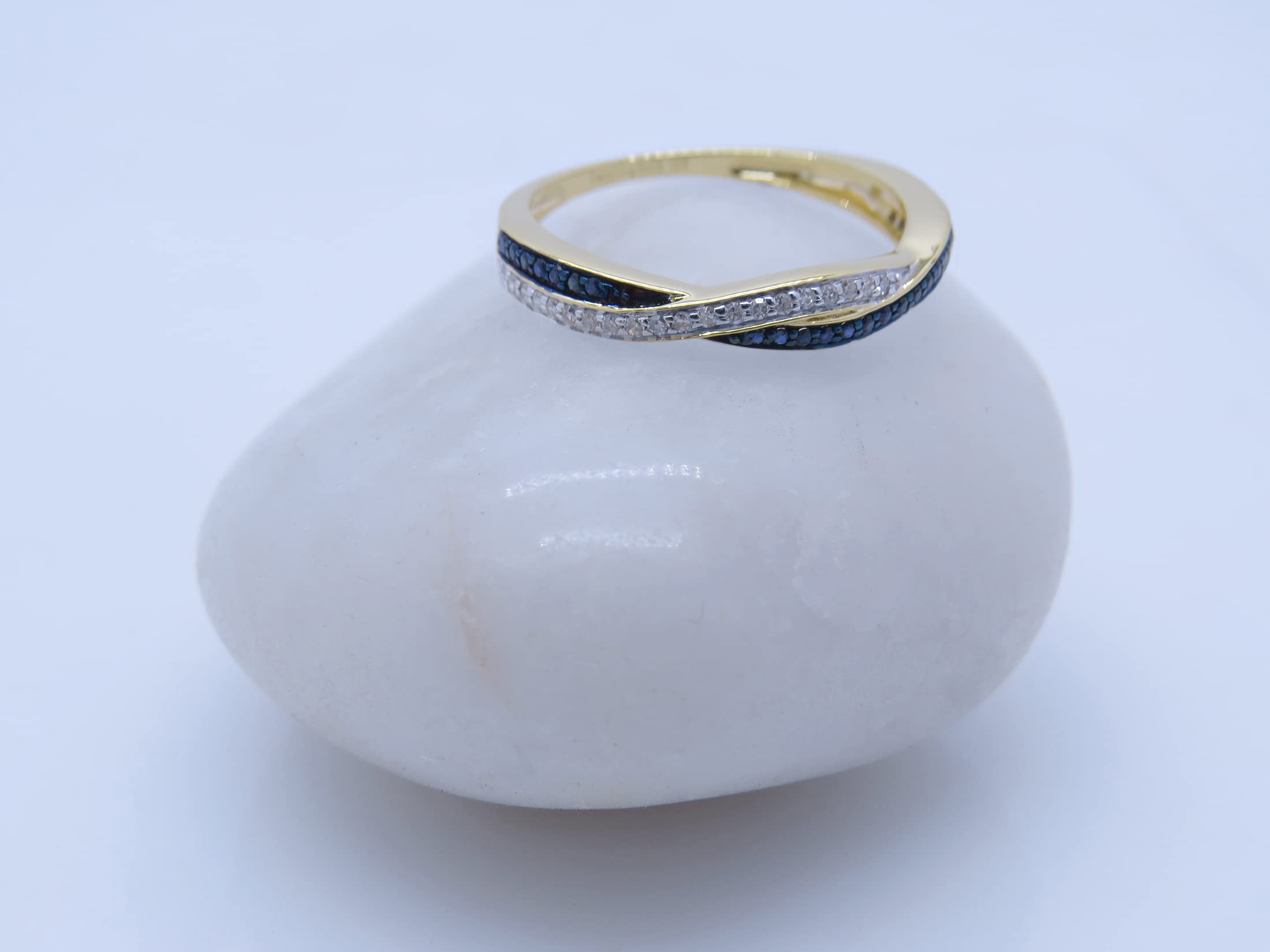 Dazzlingrock Collection Round Blue Sapphire & White Diamond Swirl Wedding Ring for Women in 14K Yellow Gold Size 8