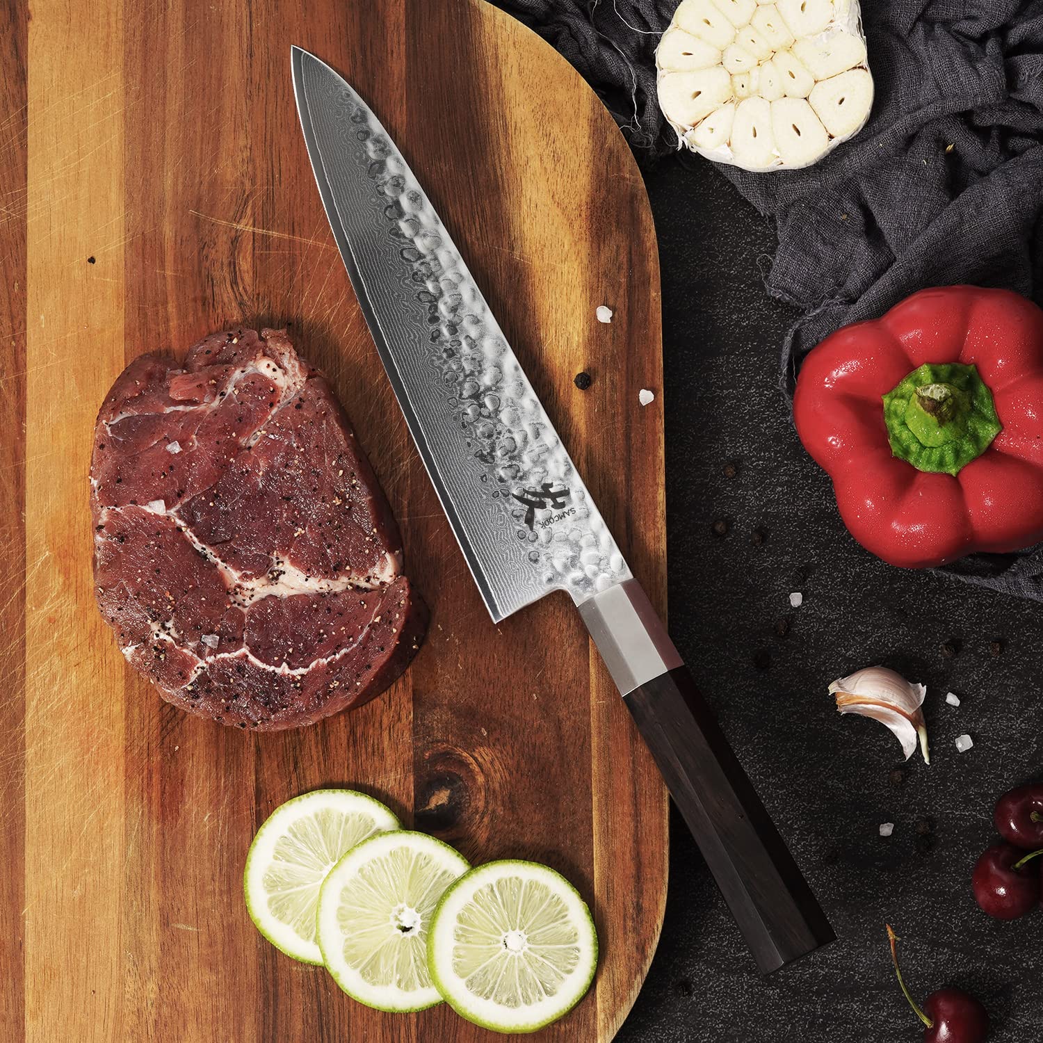 SAMCOOK Japanese Chef Knife - 8 Inch Professional Hand Forged Gyuto Knife - VG-10 Damascus High Carbon Stainless Steel Kitchen Cooking knife - Ergonomic Black Sandalwood Handle with Gift Box
