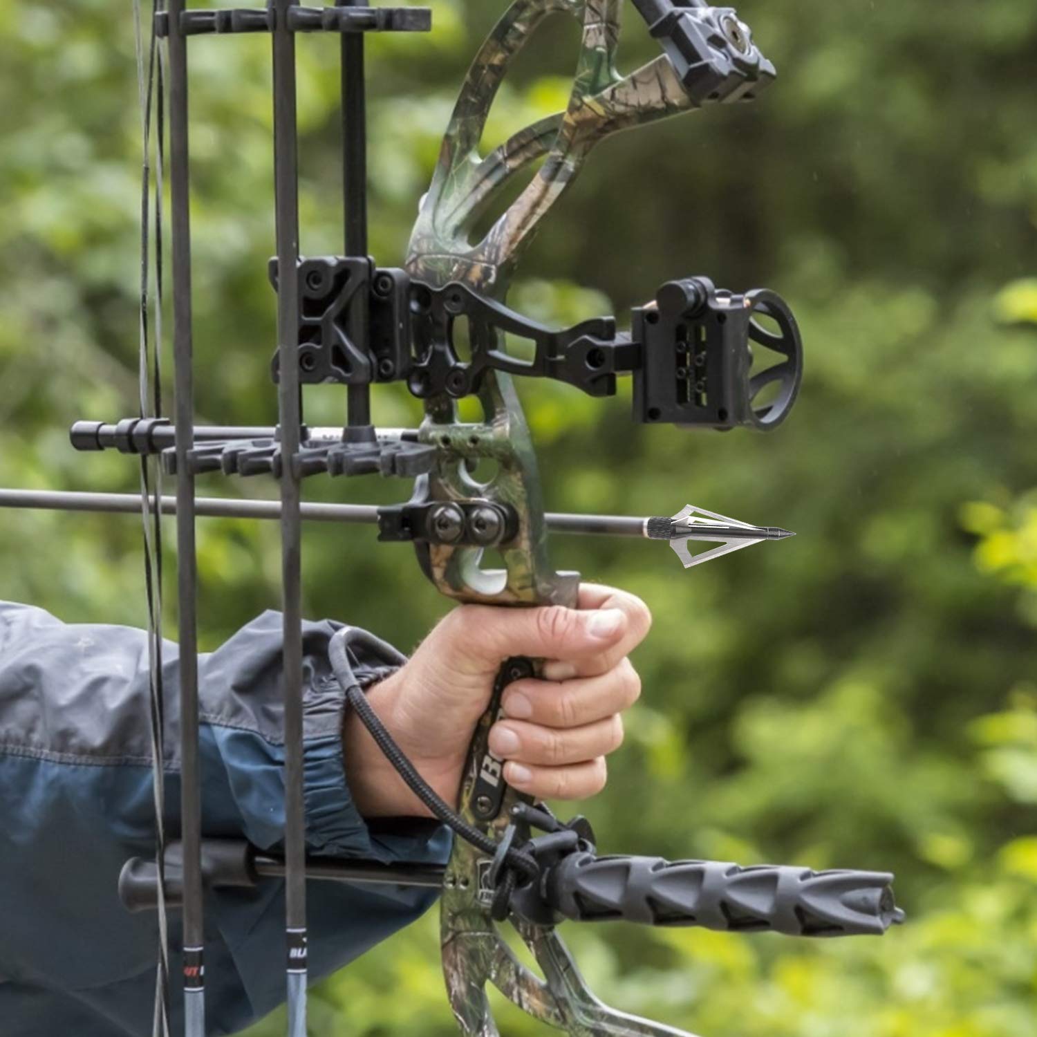 EONACTVE Broadheads 100 Grain - Crossbow Broadheads 24PK 3 Blades Arrow Tips Archery Broadheads for Hunting and Shooting Game, Pack with Storage Case